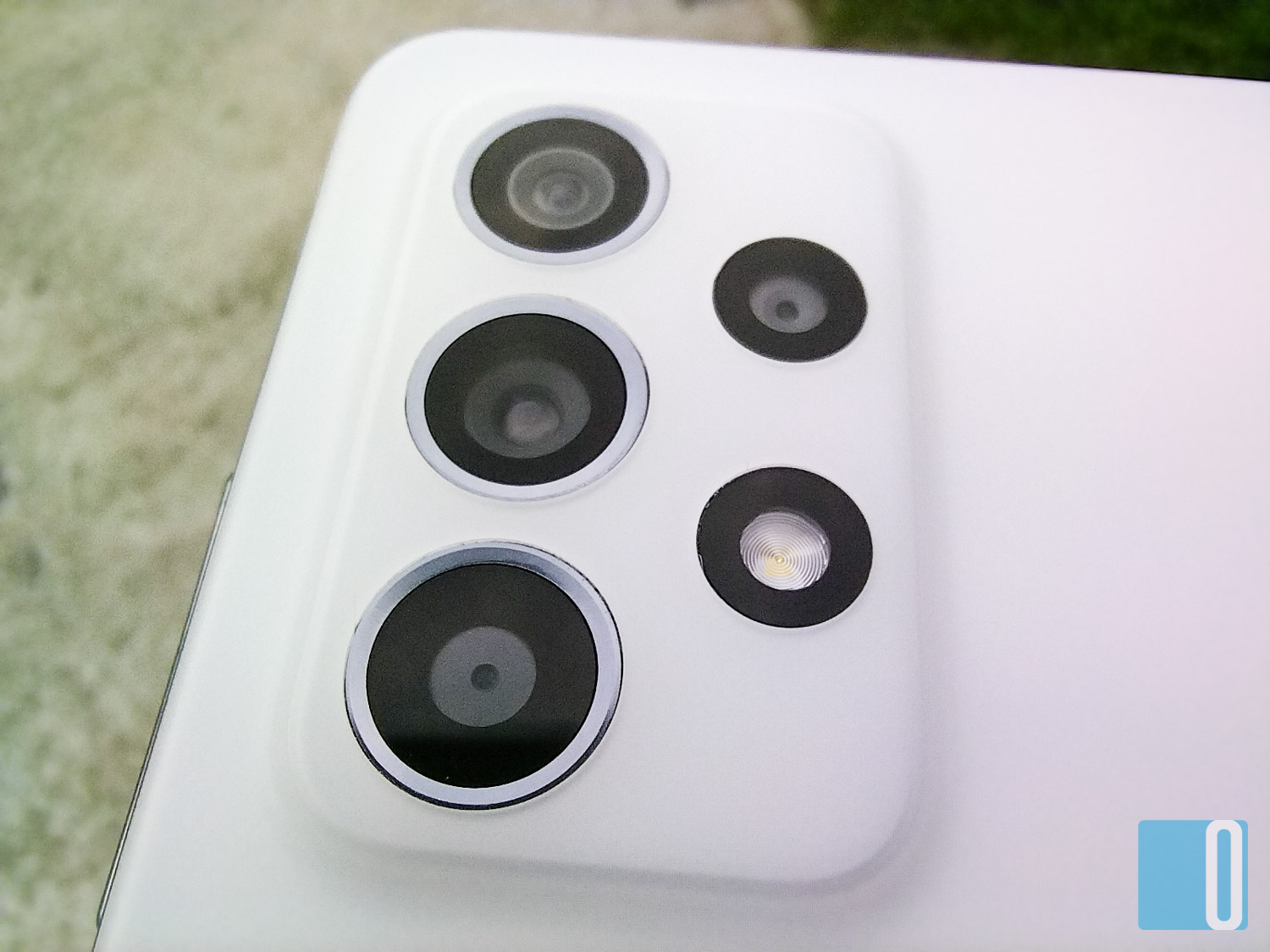 Samsung Galaxy A52s 5G Review - This One Is Really Good