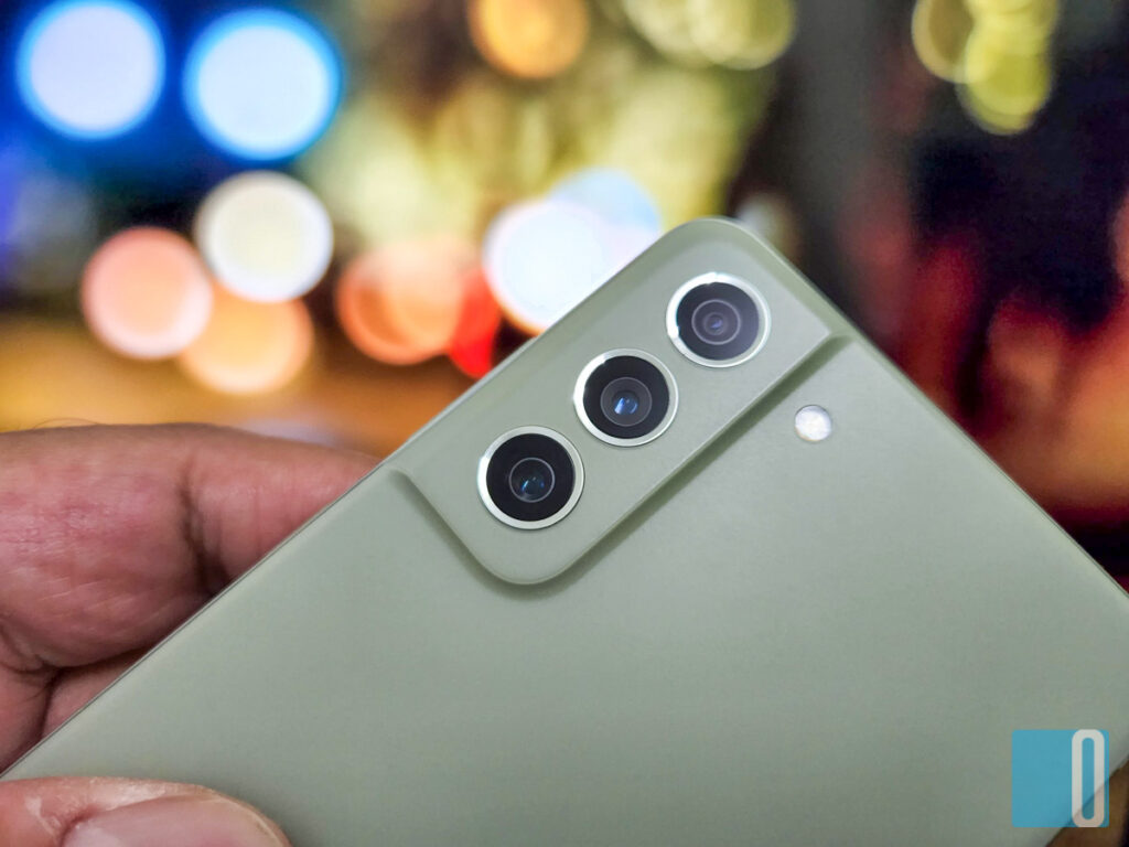 Samsung Galaxy S21 FE 5G Review - The Fan Edition Did It Again