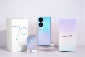 HONOR 70 Comes With Touch 'n Go Limited Edition Gift Box For RM1,999