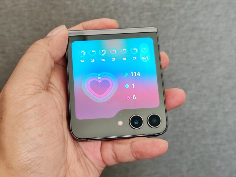 Samsung Galaxy Z Flip5 Review: A Masterpiece Of Foldable Innovation